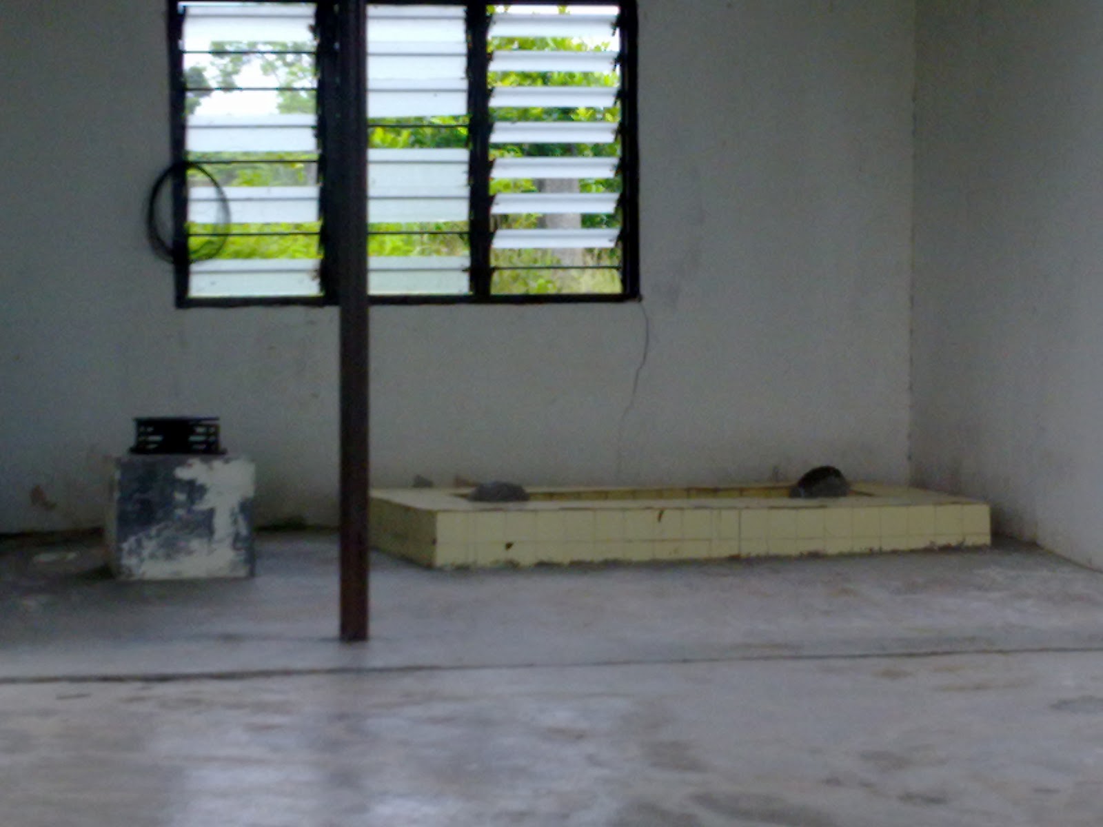 MeNarA KehiDupaN: Lagenda Makam Keramat Anak Dara