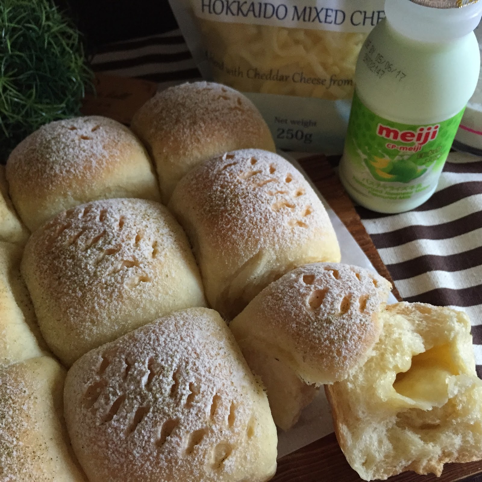 My Mind Patch: Sweet Melon Milk Bun 蜜瓜甜面包