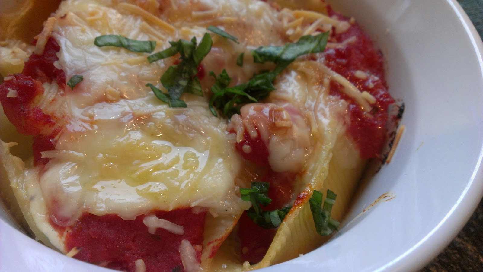 Got it, Cook it: Stuffed Baked Pasta Shells with Easy Homemade Marinara