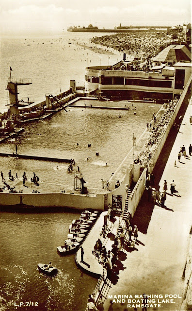 thanetonline: In at the deep end, Ramsgate marina bathing pool pictures ...