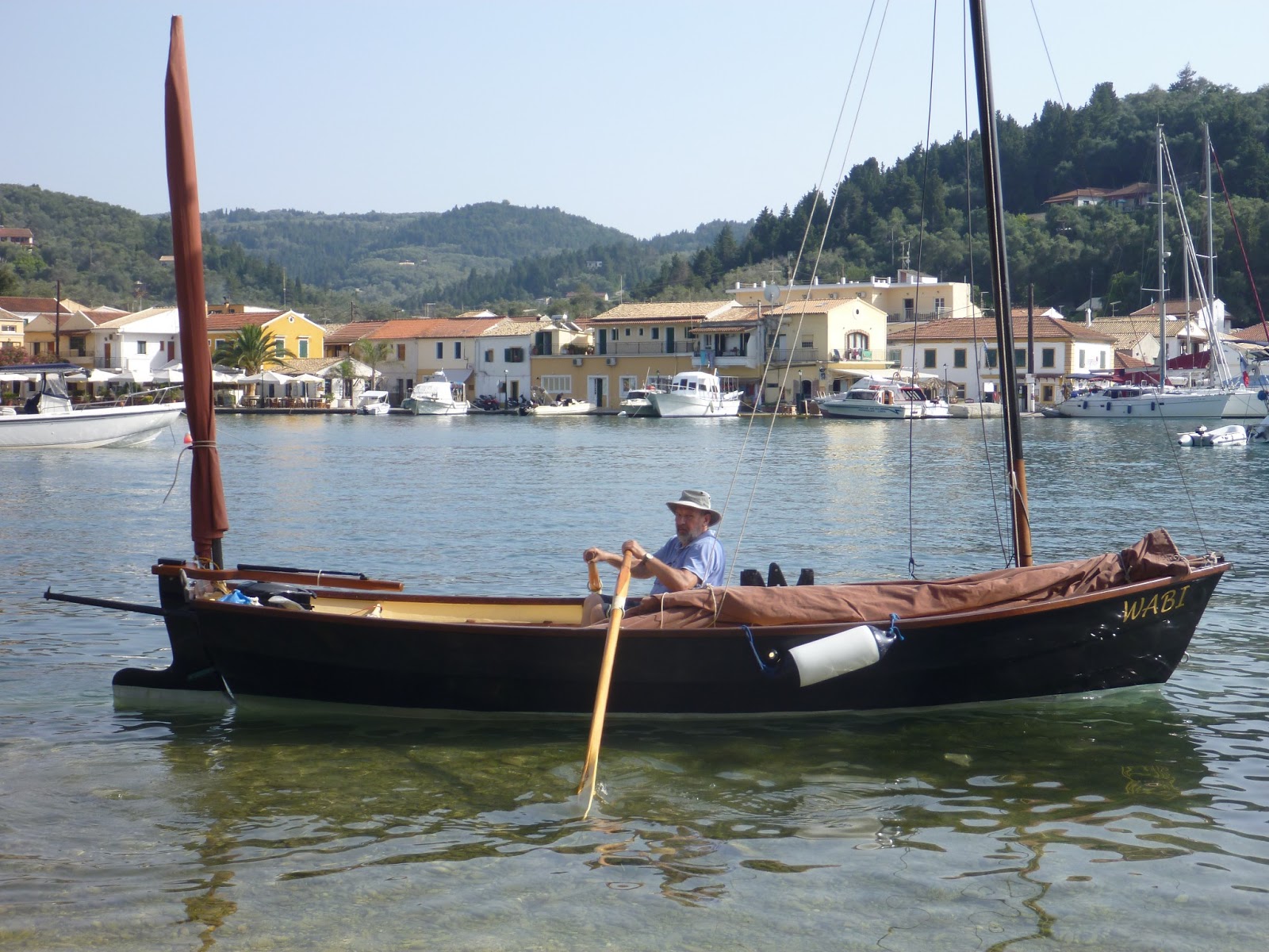 Sailing in Circles: A Lugger goes into the Blue!