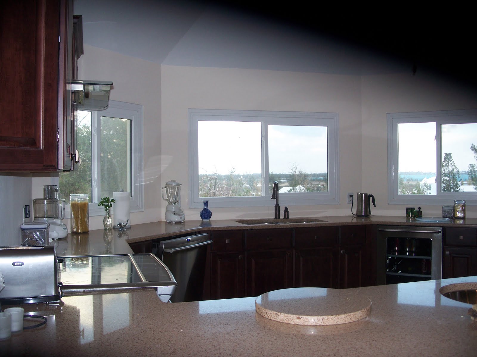 Global Sales: Beautiful Bermuda Kitchen Project