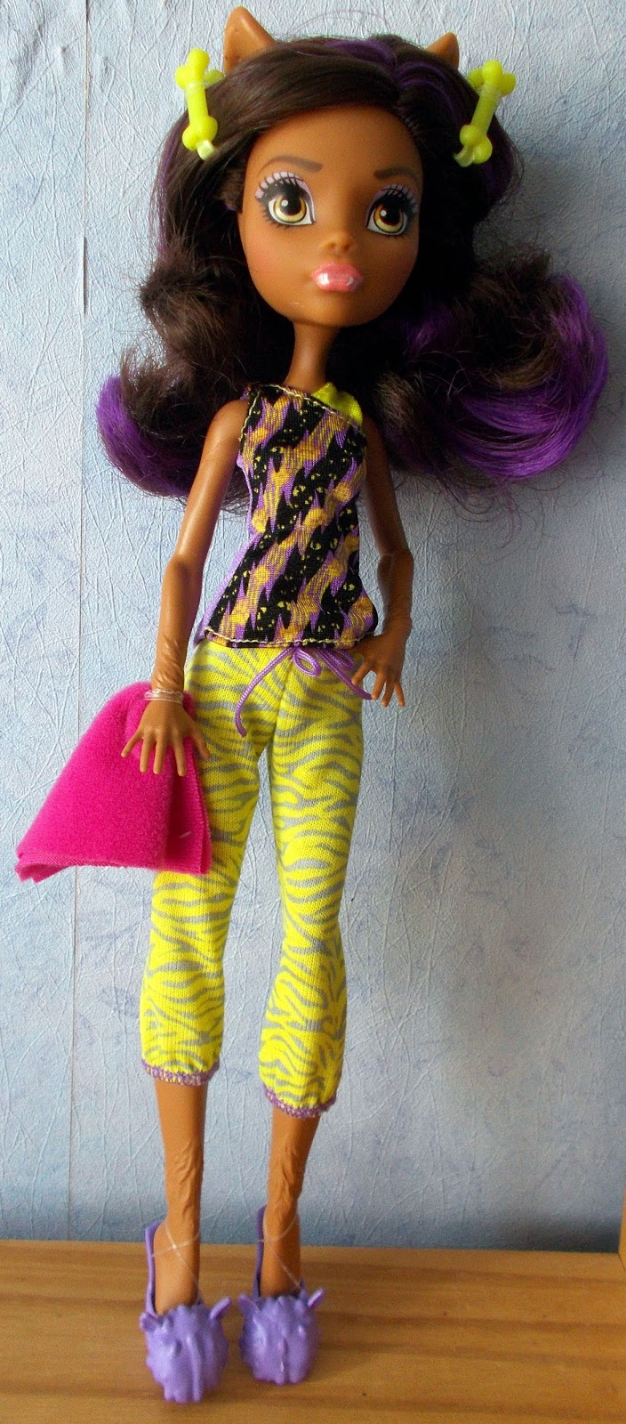 Calaminthes Clawdeen & Fashiondoll Friends: REVIEW: Monster Family ...