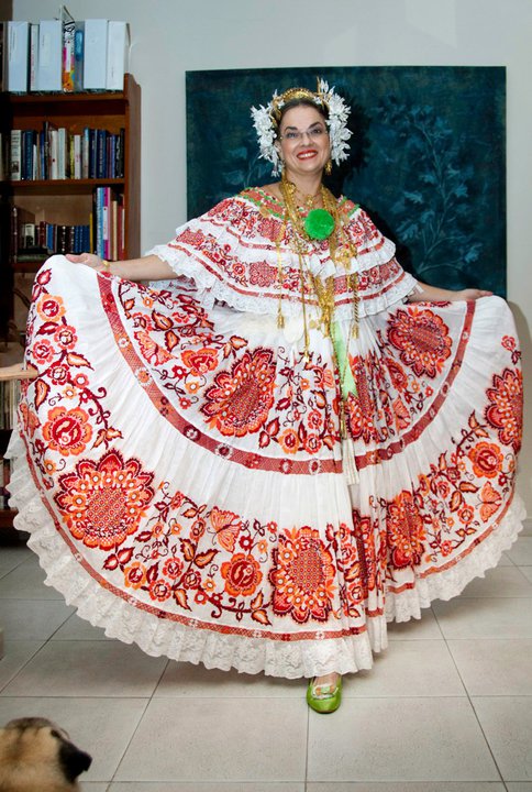 La Pollera de Panamá: Seleccion de fotografias de la Pollera de gala.