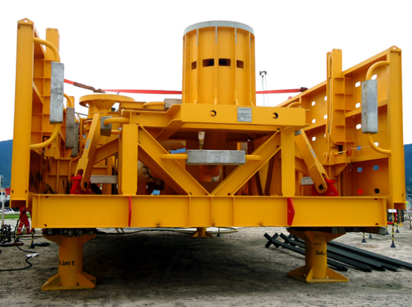 OFF/ON SHORE & ENERGIAS: Equipamentos Submarinos