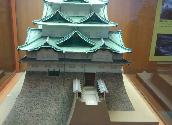 Explore Inside Japan: Nagoya castle