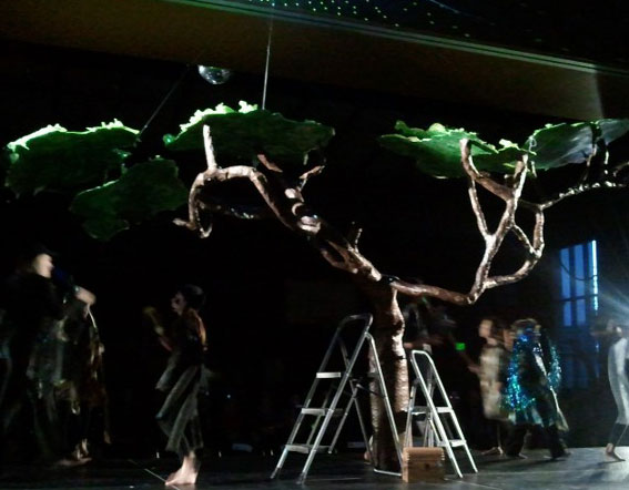 Art e-Journal: Acacia Tree Prop: Completed and Installed