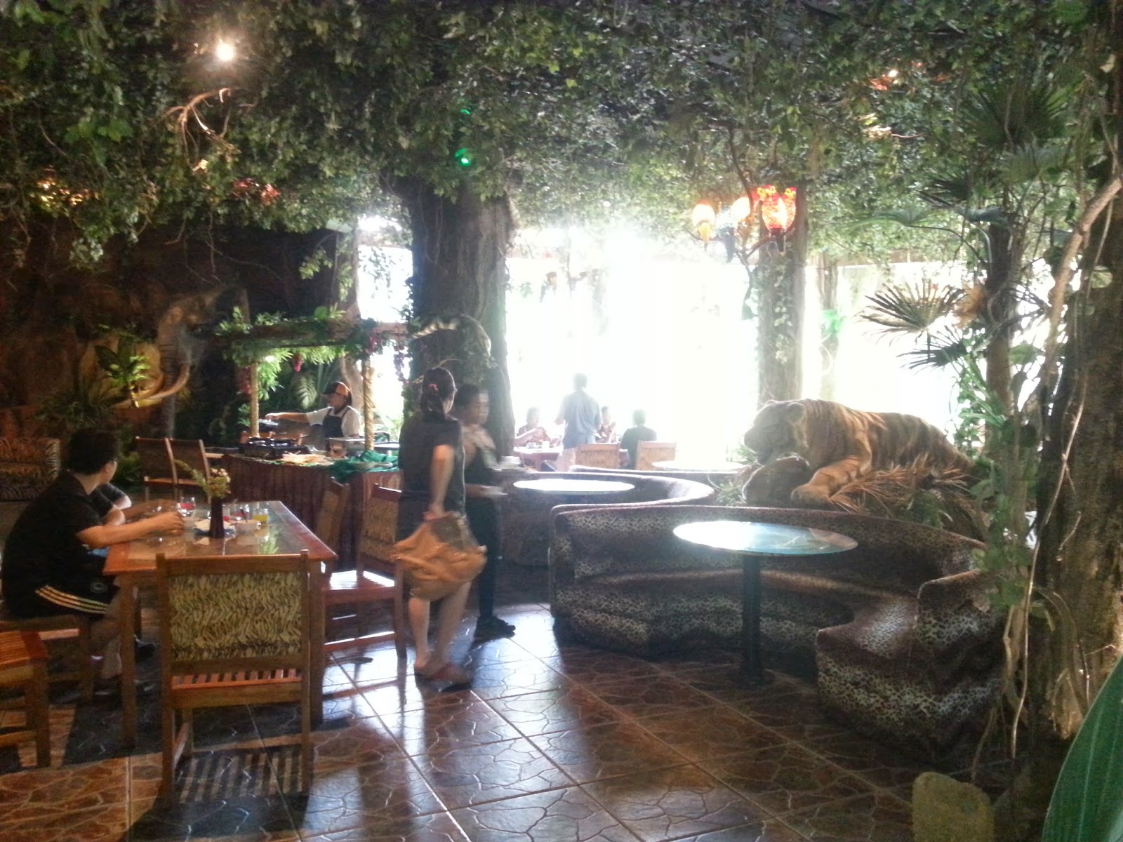 NamNam Bobo di Pohon Raksasa @Pohon Inn Batu-Malang - NamNamStory