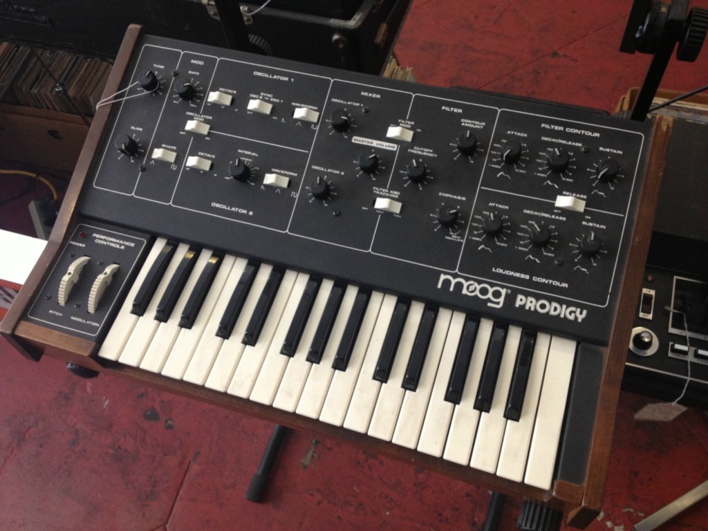 MATRIXSYNTH-B: Moog Prodigy SN 6334