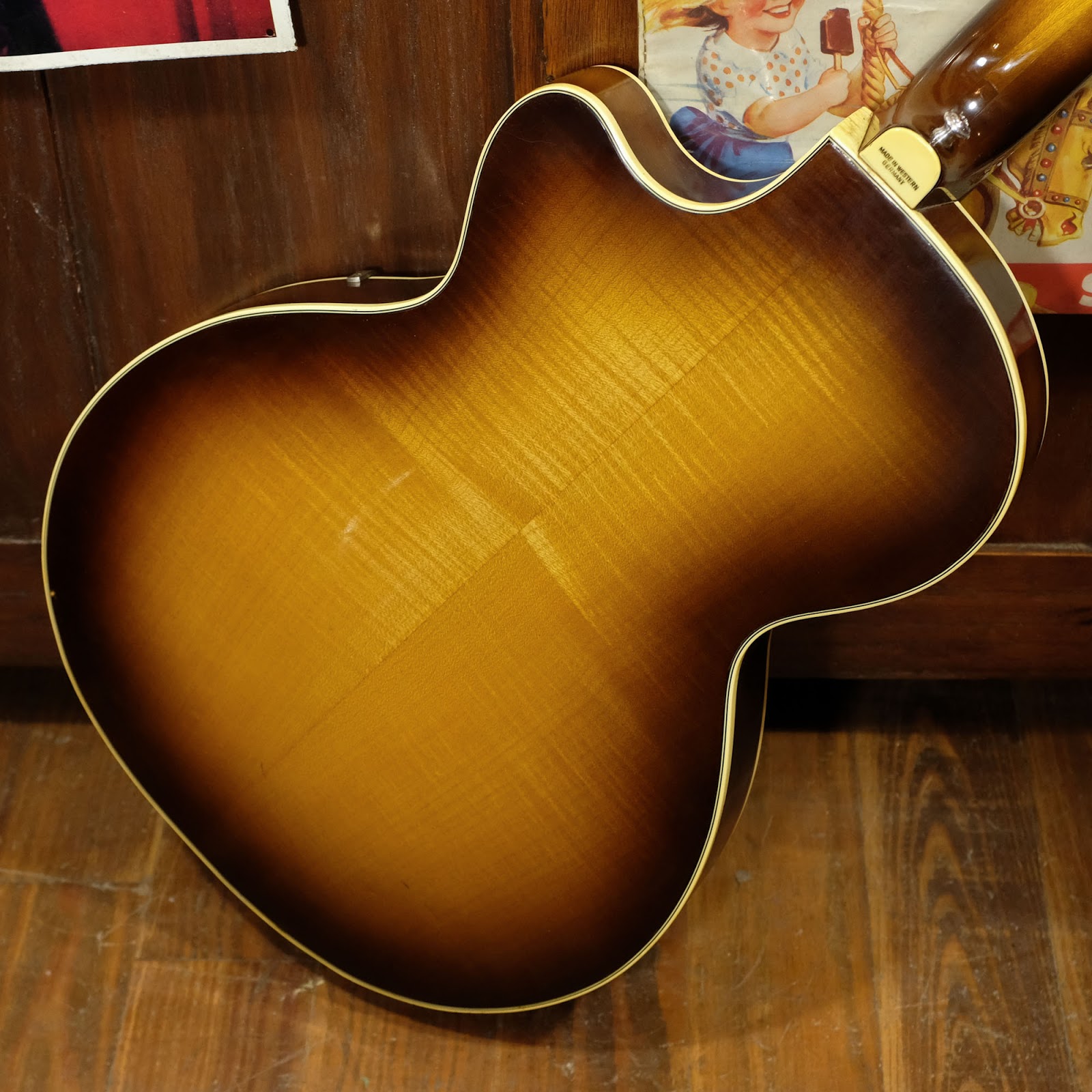 1960s Hofner Club Hollowbody Electric Bass Guitar