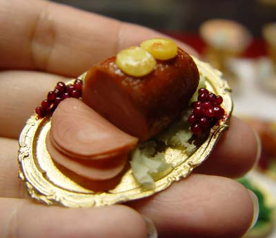 Fashion and Art Trend: Awesome Miniature Food Art