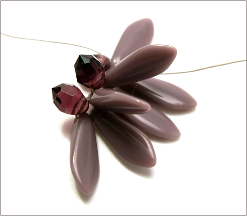 Wild roses and blackberries: Dagger flower tutorial
