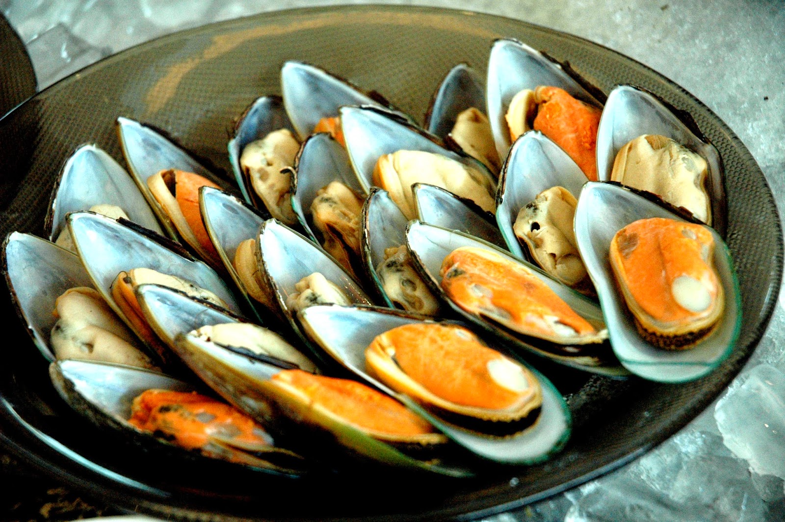 DUDE FOR FOOD: F1 Hotel Manila's All-American United Taste of America ...