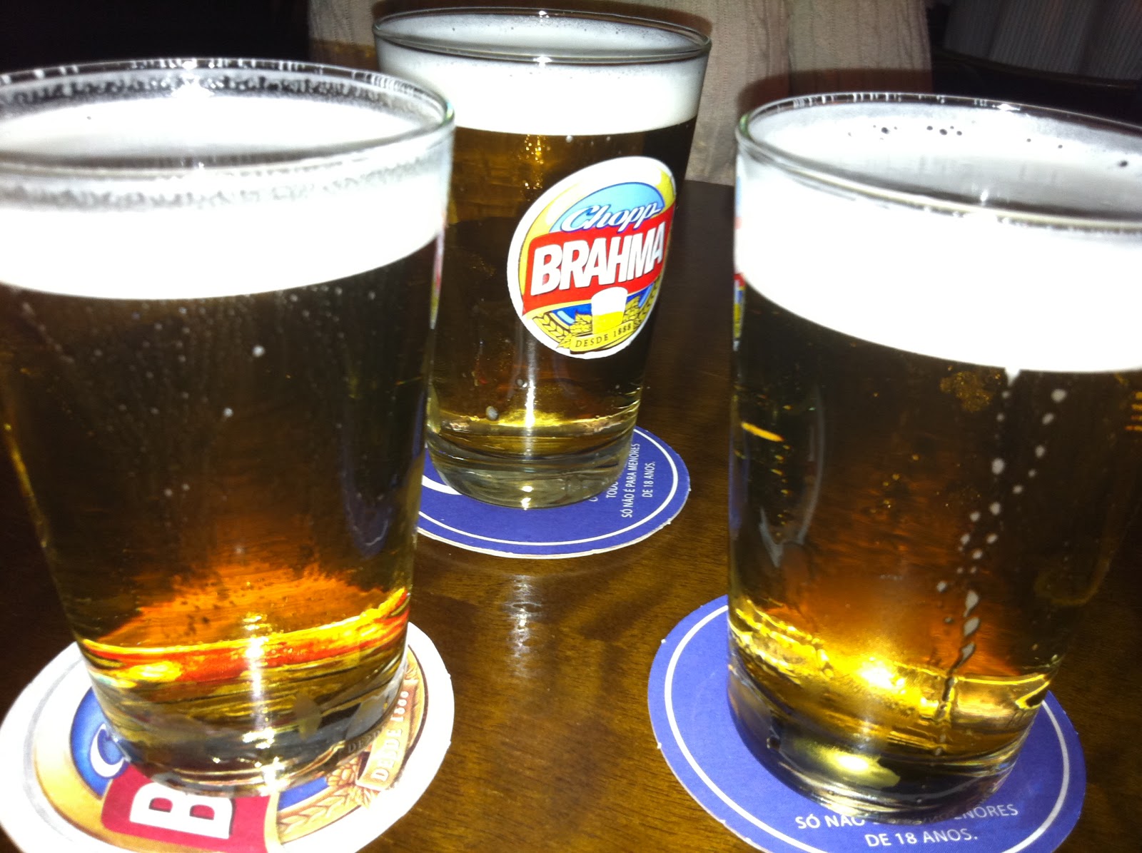 Gastronomia e outras folias: Absoluto Chopp Bar: boa comida e chopp gelado!