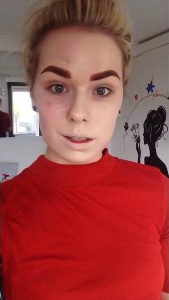 Jodi Roche Makeup: PS Pro Foundation Review