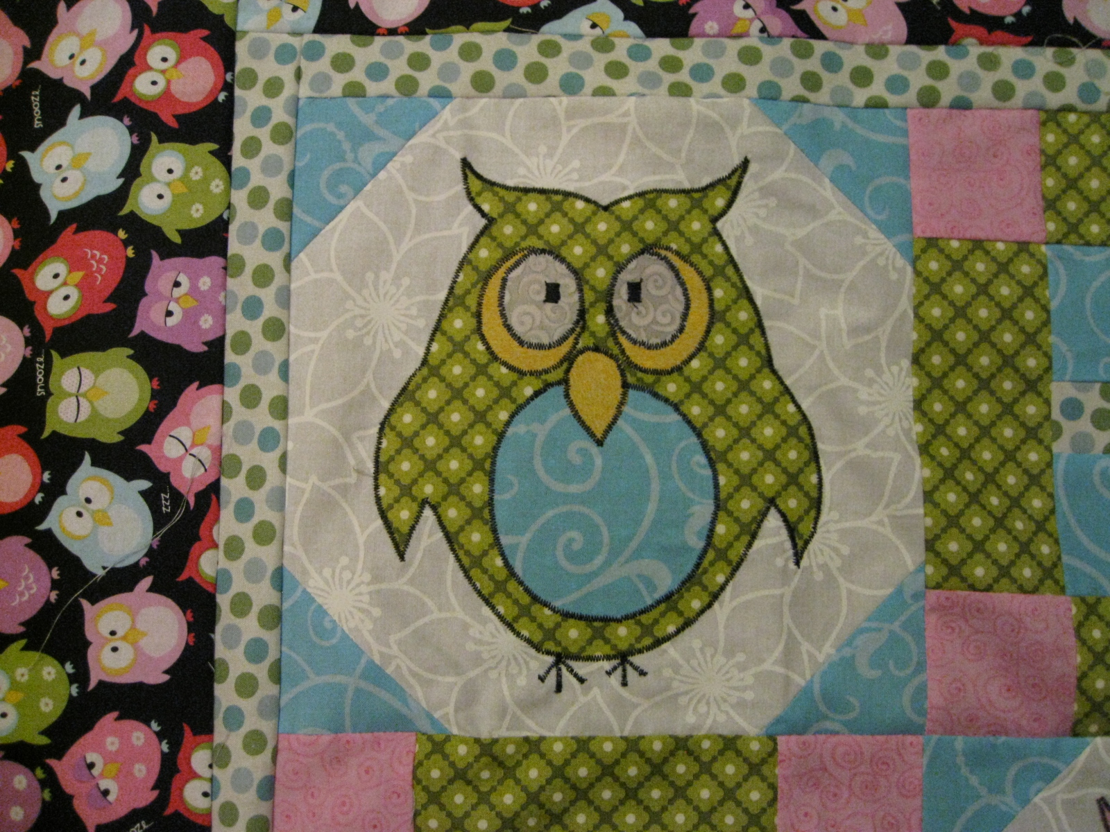 Olives Originals: Owl Quilt Top (Baby Girl)