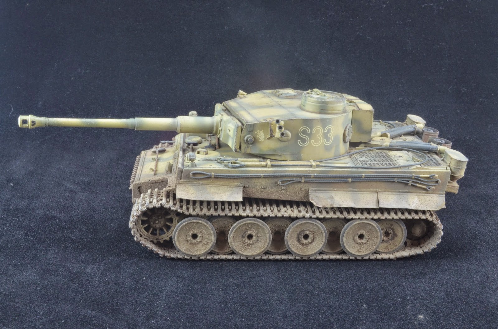 OSCAR7N- MODELISMO: TIGER I EARLY PRODUCTION , TAMIYA 1/48