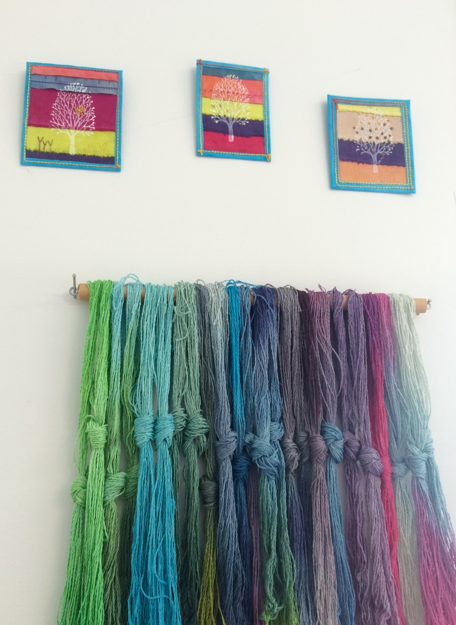 Charlotte Scott - Textile Artist: How to finish the edges of mini ...