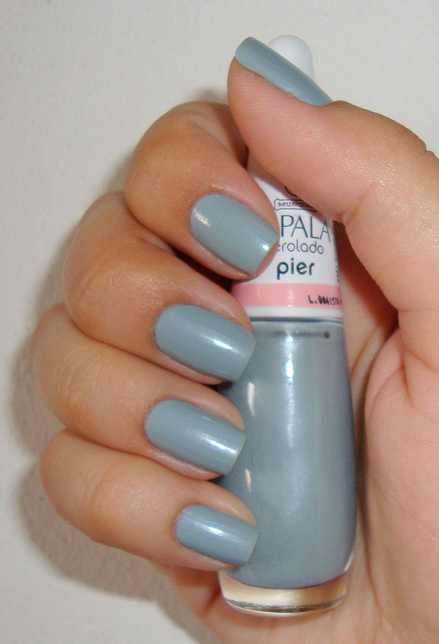 A Menina do Blush: Esmalte em tons de azul!
