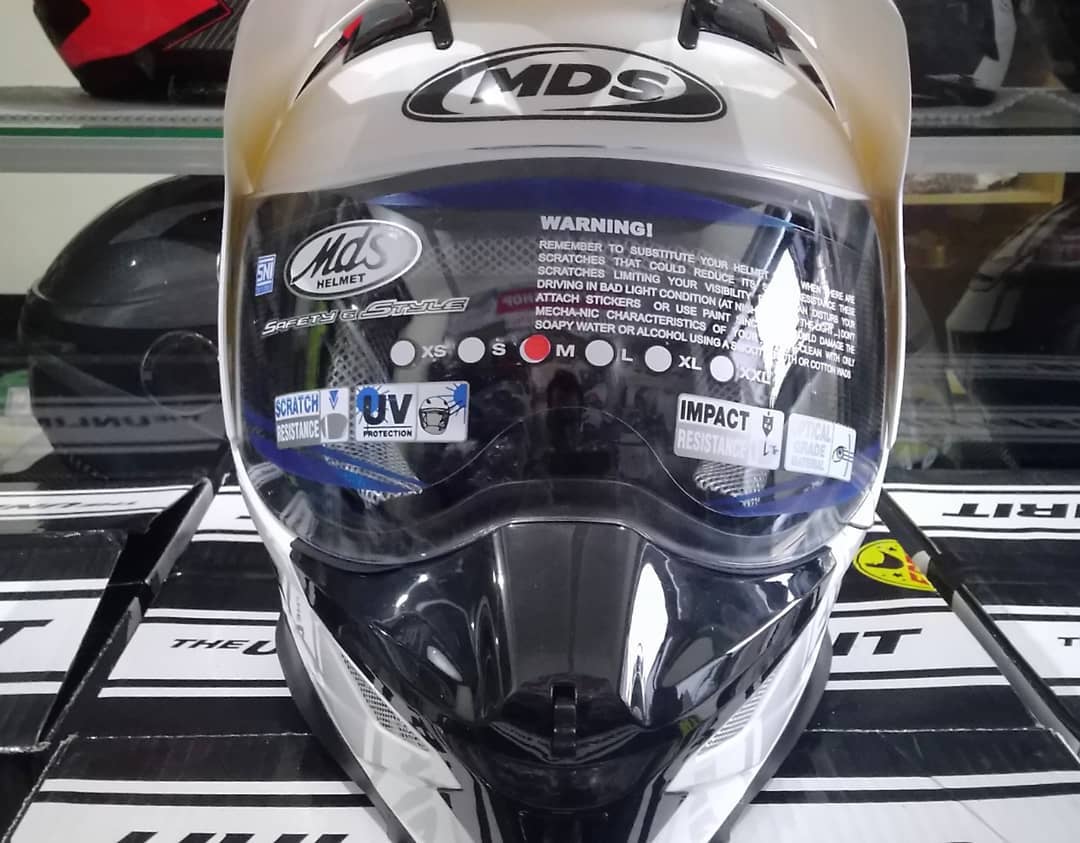 Spesifikasi dan Harga Helm MDS Super Pro (Supermoto) Terbaru