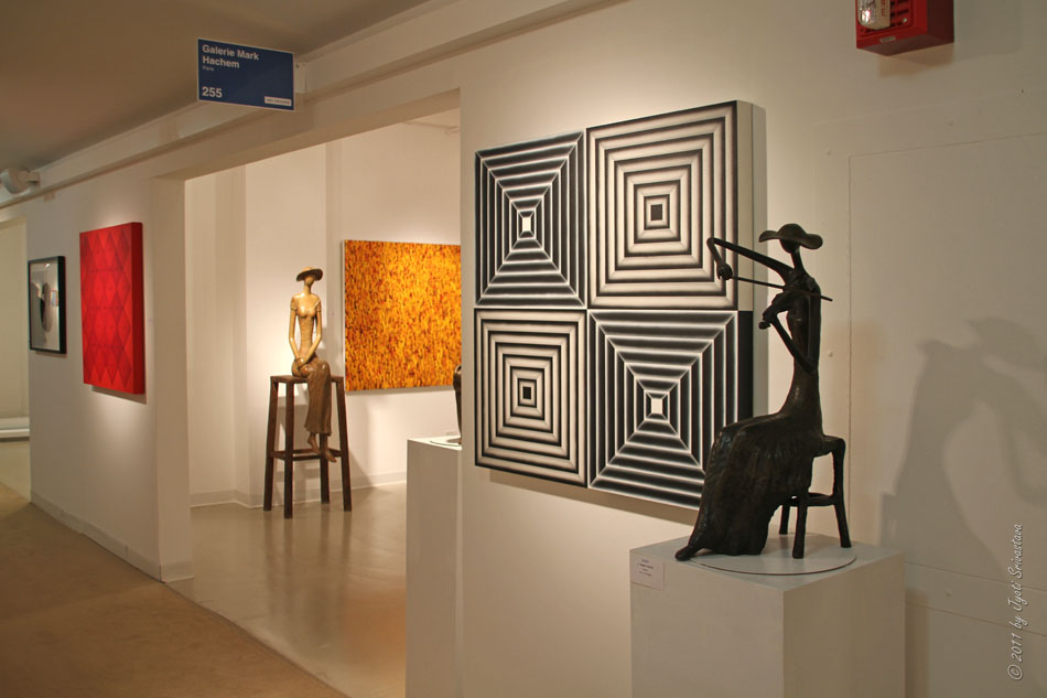 Public Art in Chicago: Art Chicago, 2011 [Galerie Mark Hachem, Paris]