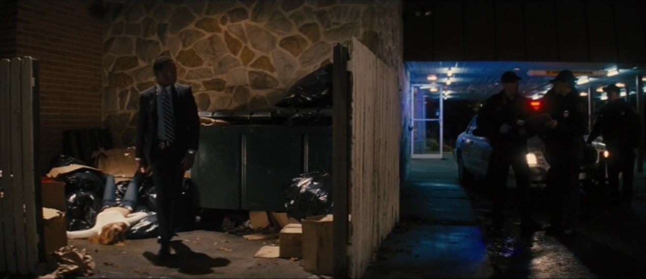 Horror Movies and Beer!: Alexia Fast gets Dumped in Jack Reacher (2012)