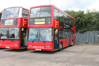 The Circle of London : Sullivan Buses South Mimms Garage [SM]