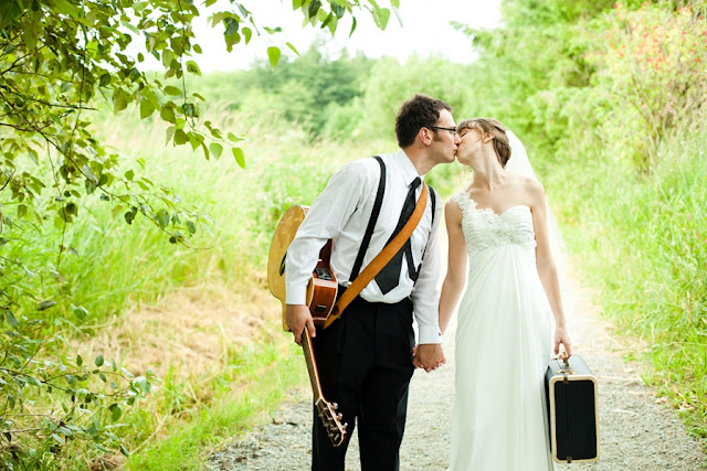 Regala Canciones con la Historia de los Novios de TuGramola - SONIA ...