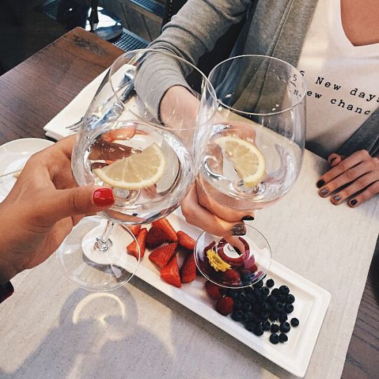 I did a Week Long Lemon Water Experiment And the Benefits were Amazing ...