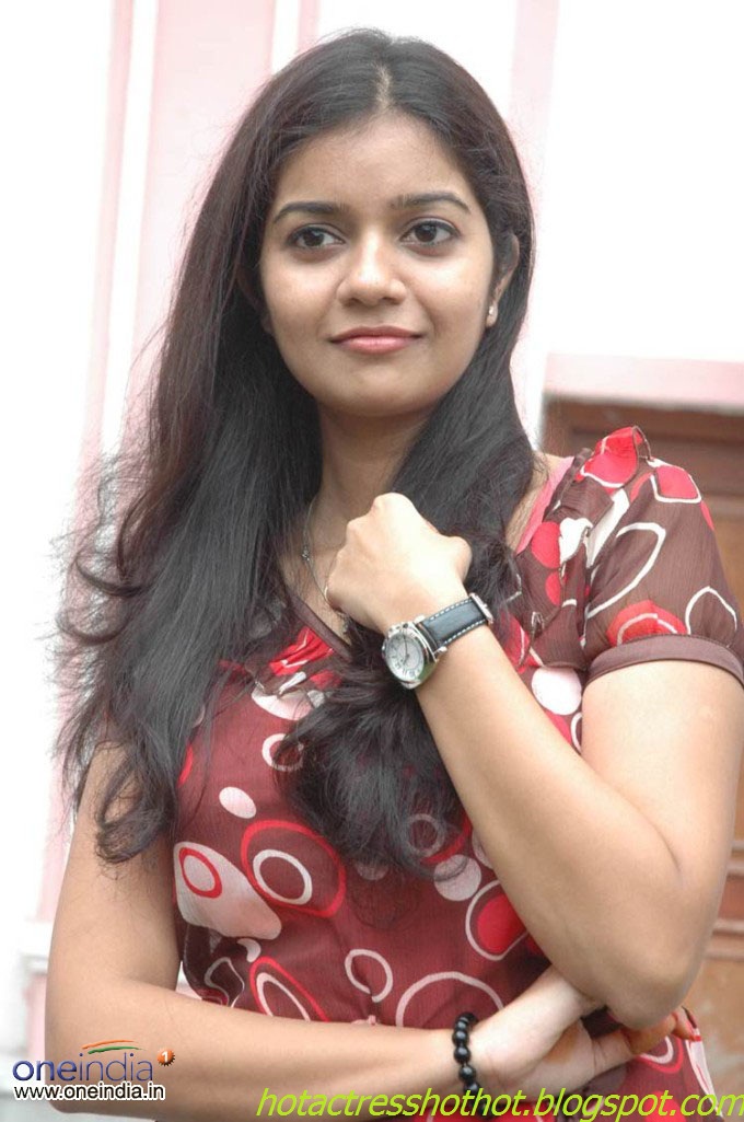 colours swathi hot ~ Actress Biography and Picture Gallery