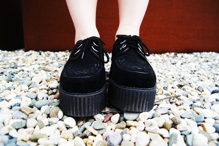 AJMISSINDEPENDENT: Nasty Upper And Little Freaky Shorts