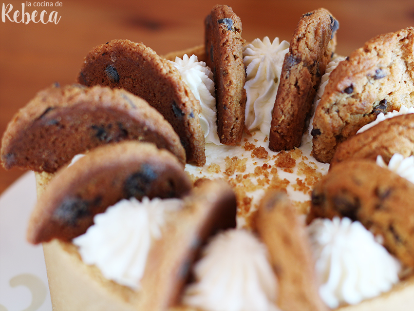 La cocina de Rebeca: Tarta de cookies con nata