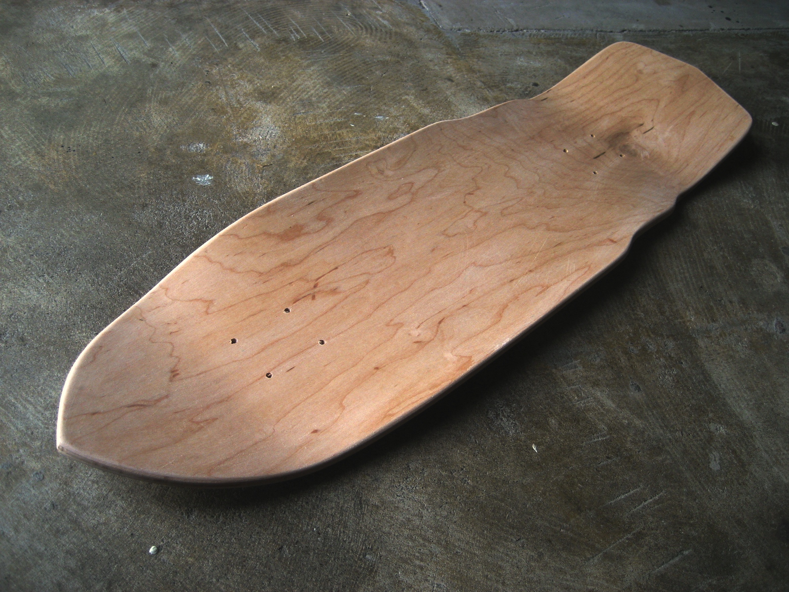 Tabi Smile: TABI SURFSKATE DECK 32" designed by AMANE KISHIDA from ...