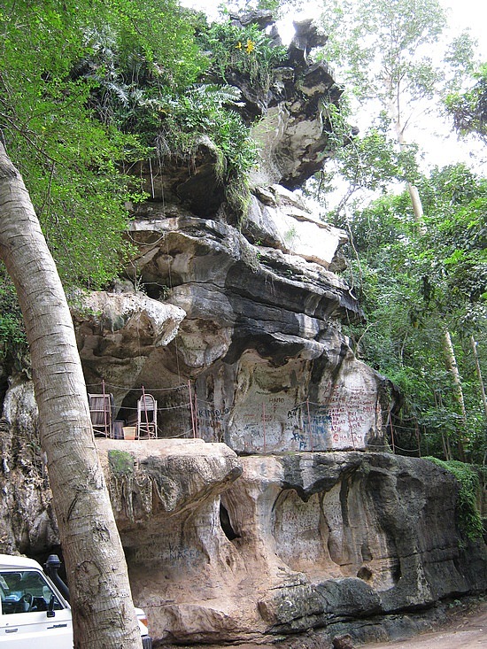 WONDERLICIOUS TOUR AND TRAVEL: AMBONI CAVES/DEEP AND DARK ABODE OF ...