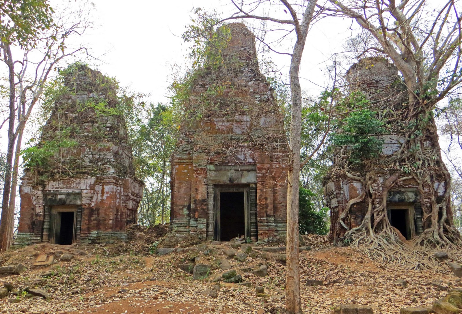 sconzani: Koh Ker : corker!