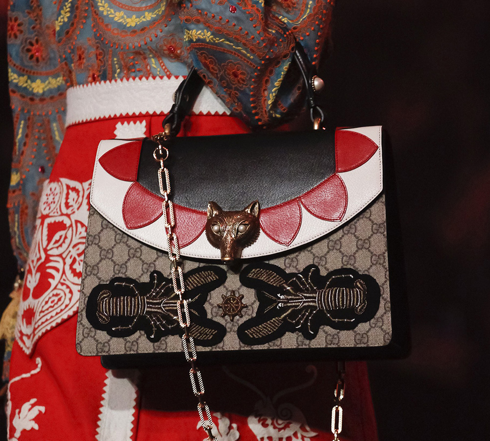 fashion in my wardrobe: A Sumptuous and Detailed Handbag by Gucci