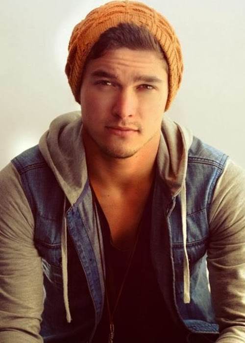 Honest Critics: Karakter ajánlás!