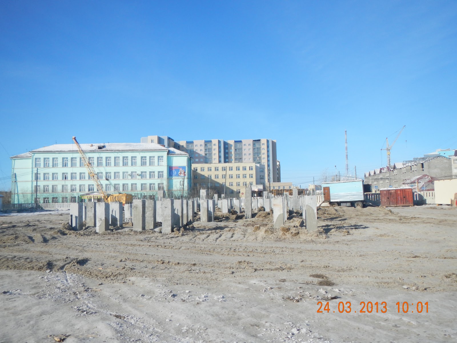 Life of countryside's girl from Yakutia: Yakutsk. Houses on permafrost...
