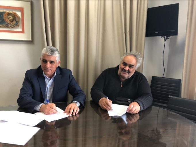 ΕΠΕΣΑΝ ΥΠΟΓΡΑΦΕΣ ΓΙΑ ΔΗΜΟΤΙΚΟ ΠΑΡΚΟ ΣΤΗΝ ΧΩΡΑ - kalamatanews.gr ...