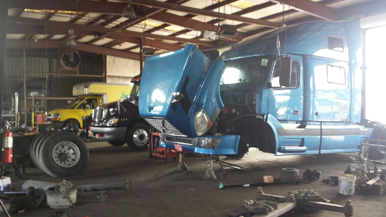 Semi Truck Repair In Jacksonville FL