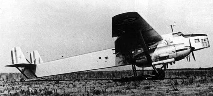 Blog de las Fuerzas de Defensa de la República Argentina: Bombardero ...