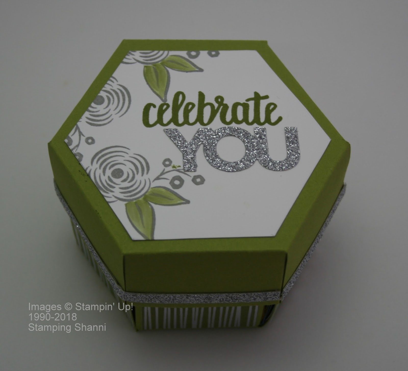 Stamping Shanni: Thinking Outside the Box - Explosion Boxes