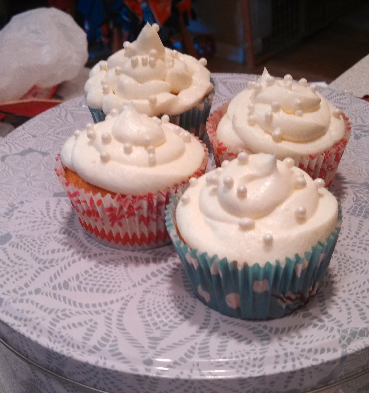 The Fangirl Foodie: Mead Cupcakes and Mean Girls- You Go, Glen Coco!