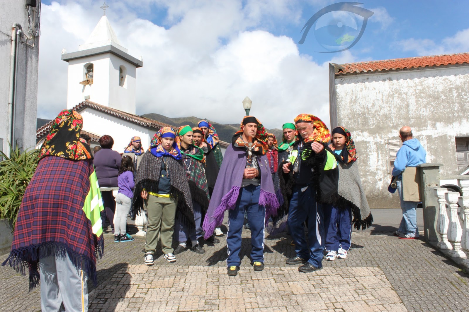 ROMEIROS DA POVOAÇÃO ANTES DA SUA ENTRADA - LOMBA DO POMAR ~ Um Olhar ...