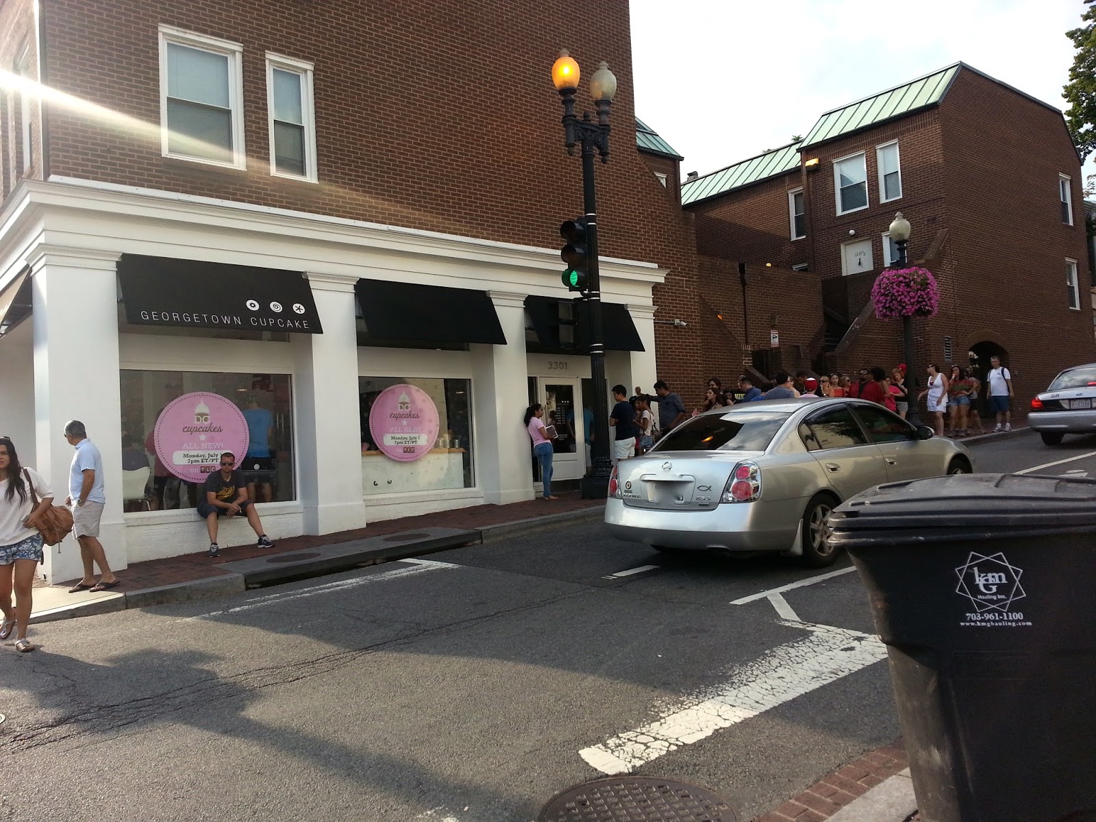 Georgetown Cupcakes Line