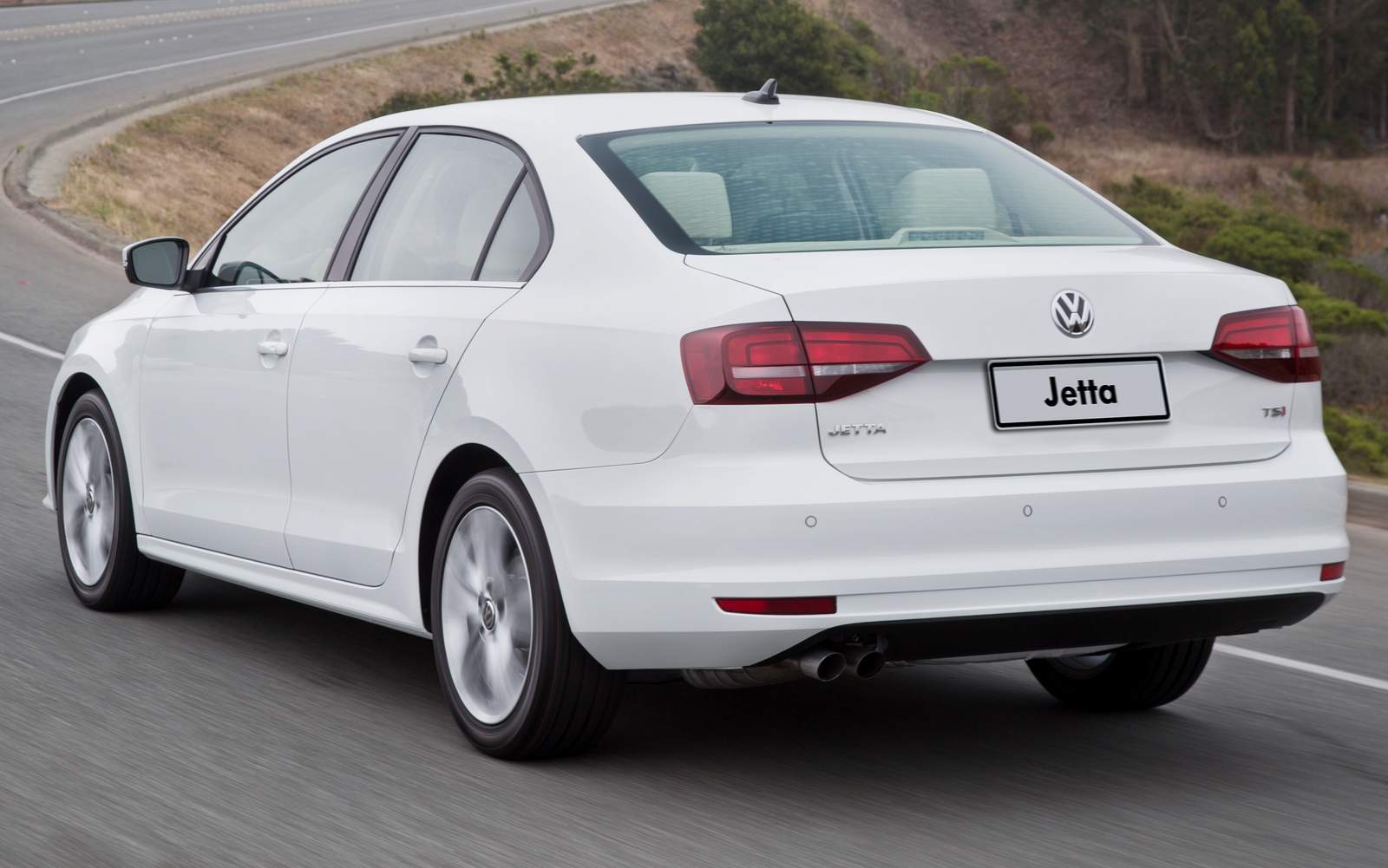 VW Jetta 2016: itens de série das versões e especificações