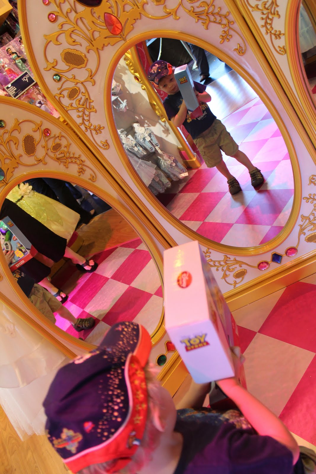 New Interactive Disney Store Opens in AZ - Mom Endeavors