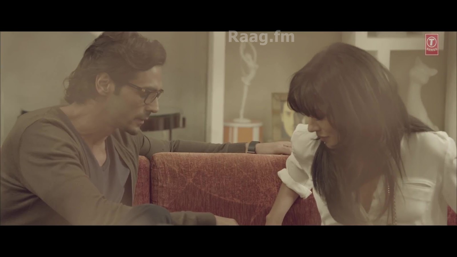 DARMIYAN | Celebrities Photos Hub