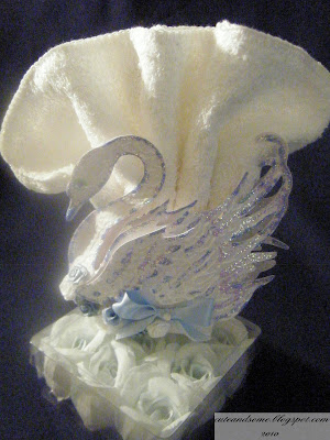 She's a Sassy Lady: SWAN GIFT BOX TUTORIAL (WITH CUT FILES)