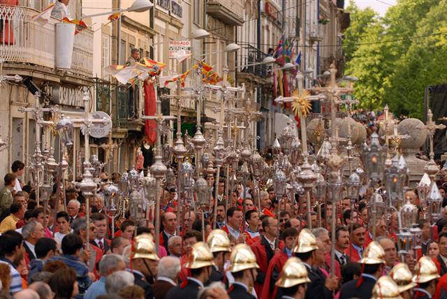Folclore de Portugal: FESTA DAS CRUZES - BARCELOS